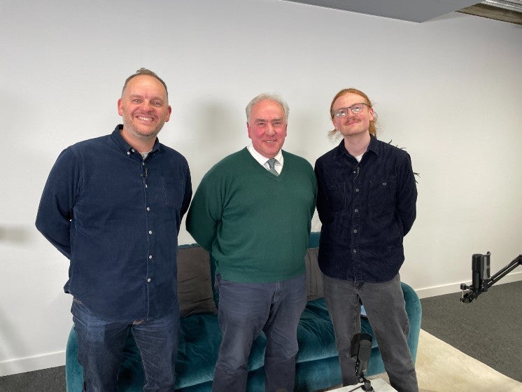 What the hell is a heat pump? With Bean Beanland | The Eco Experts