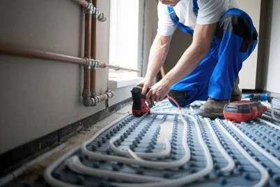 Solar-Powered Underfloor Heating | Costs & Benefits in 2025