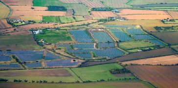 The biggest solar farms in the UK | The Eco Experts