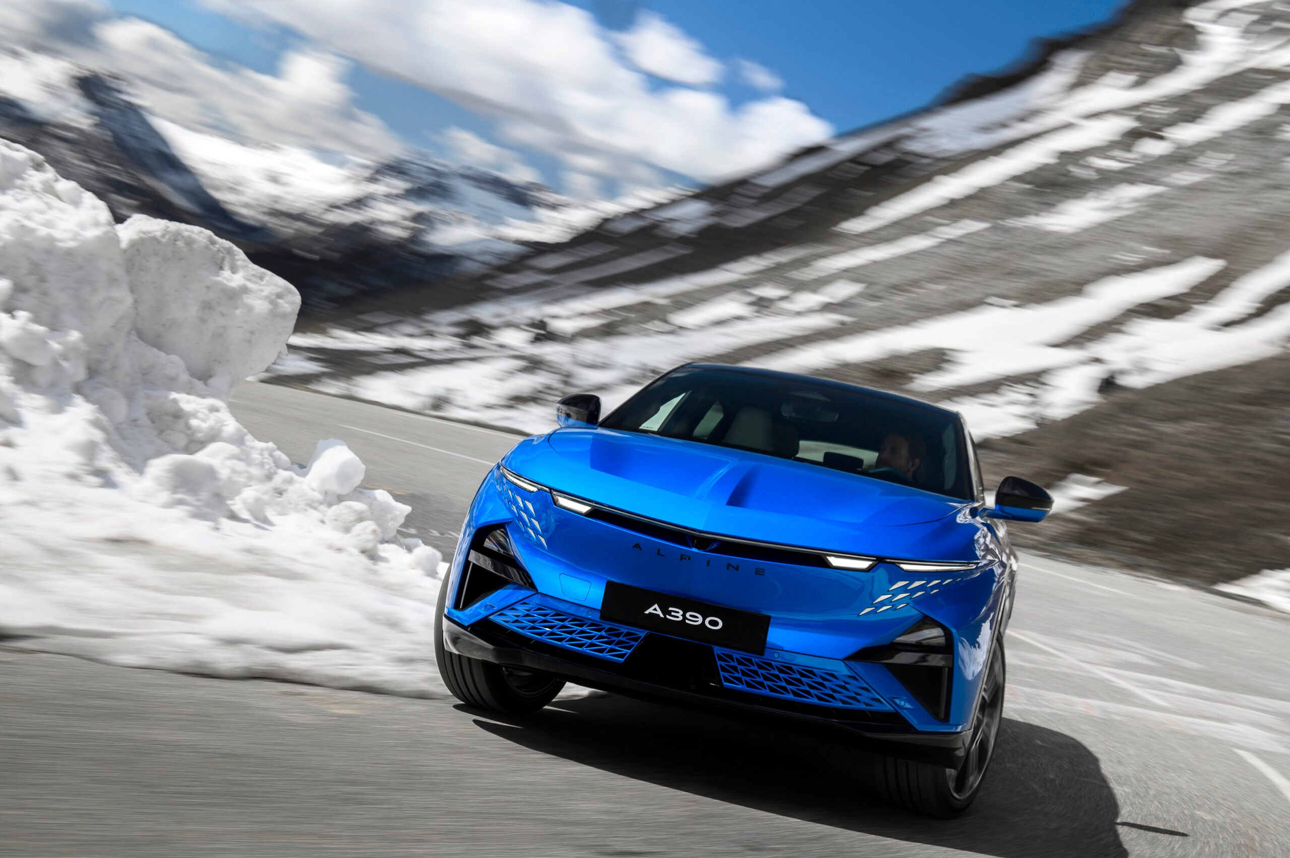 Alpine A390 to bring next-level e-agility to UK in 2026 - The Eco Experts
